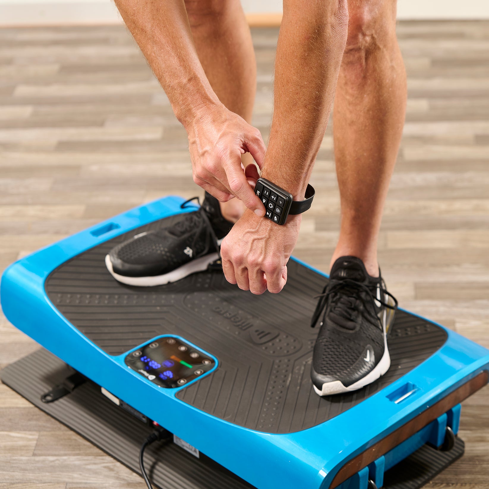Rumblex Pro Vibration Plate – Lifepro